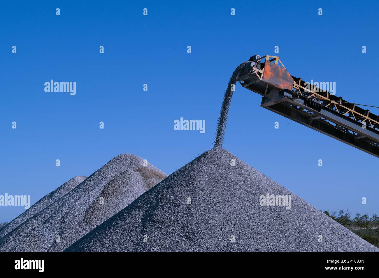 Tyndall contractors welcome a barge of 6,200 tons of concrete aggregate ...