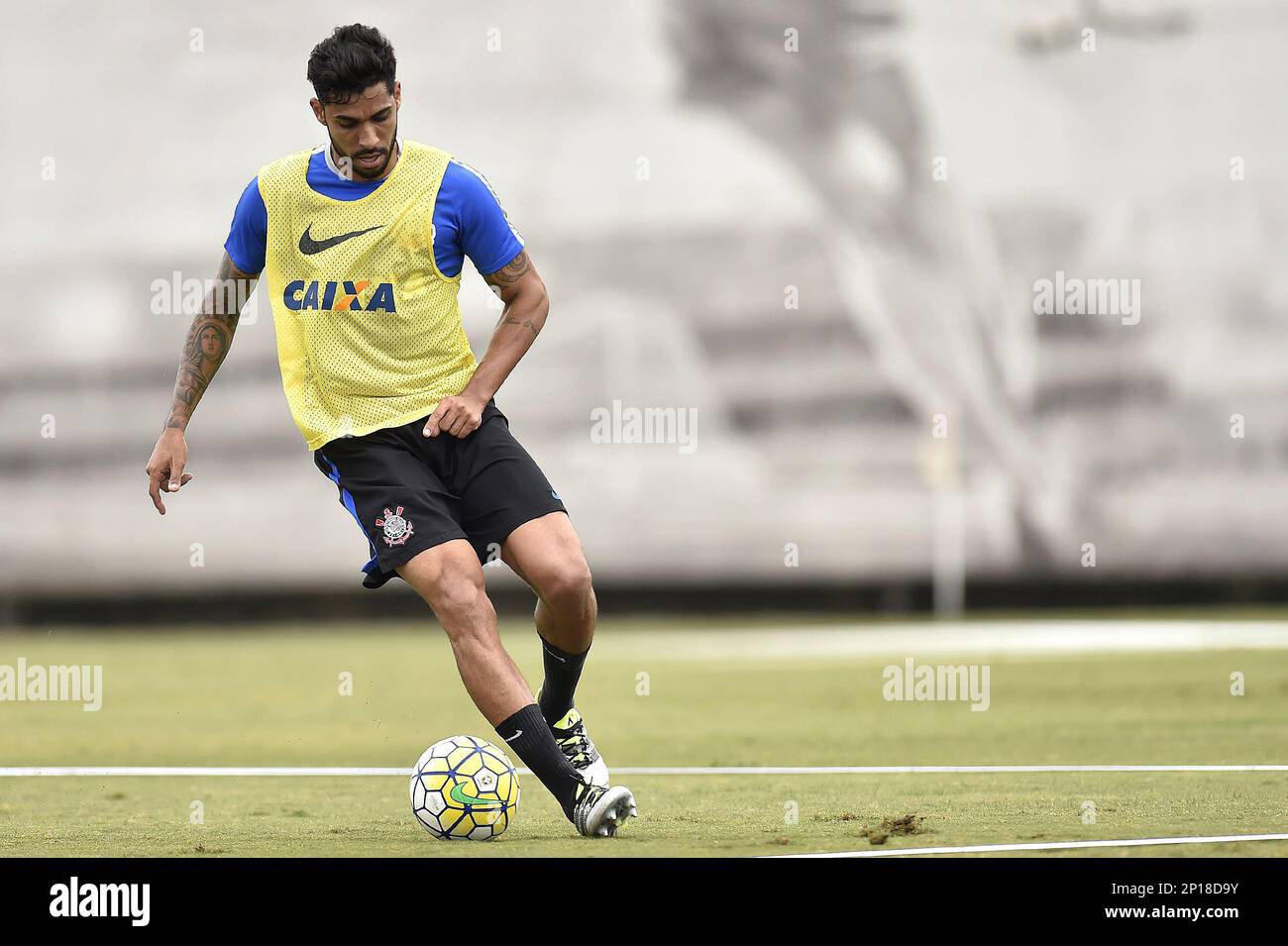 SAO PAULO - SP - 20/06/2016 - TREINO DO CORINTHIANS - Vilson durante ...