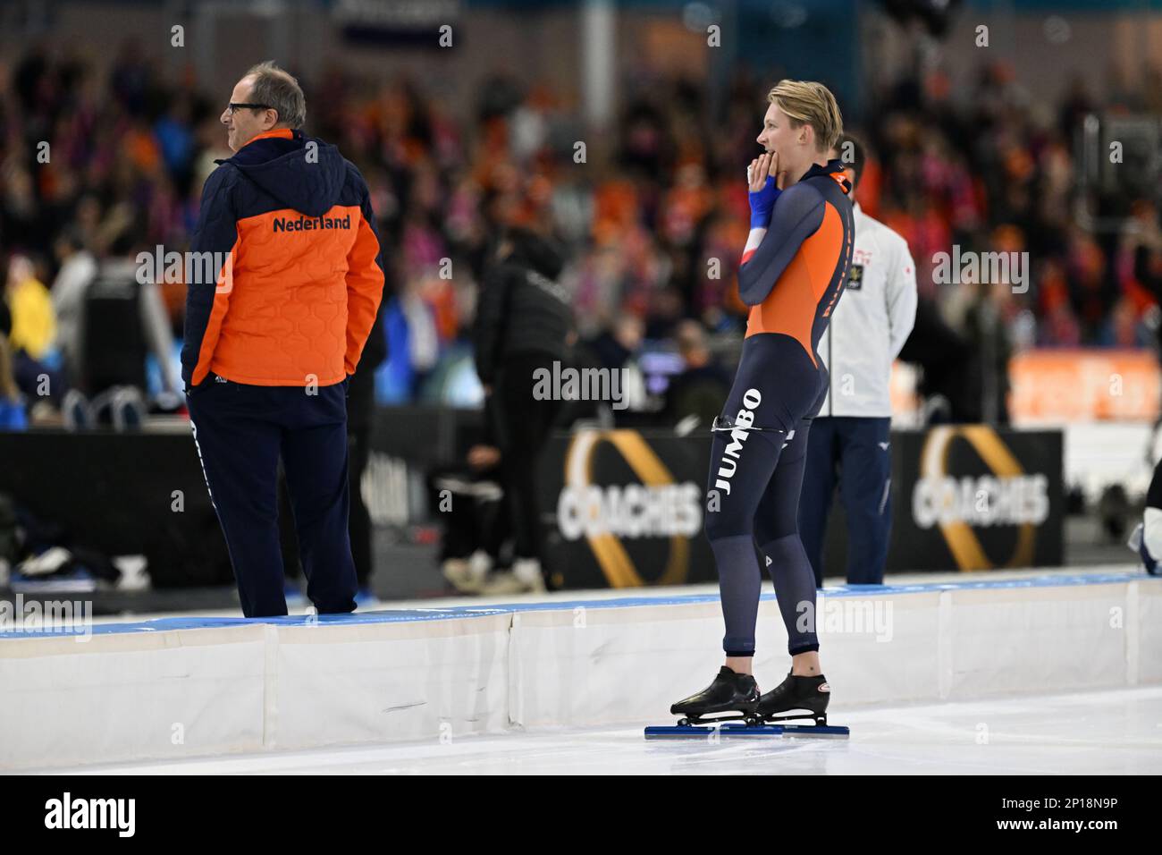 HERENVEEN - Merijn Scheperkamp (NED) during the team pursuit at the ISU ...