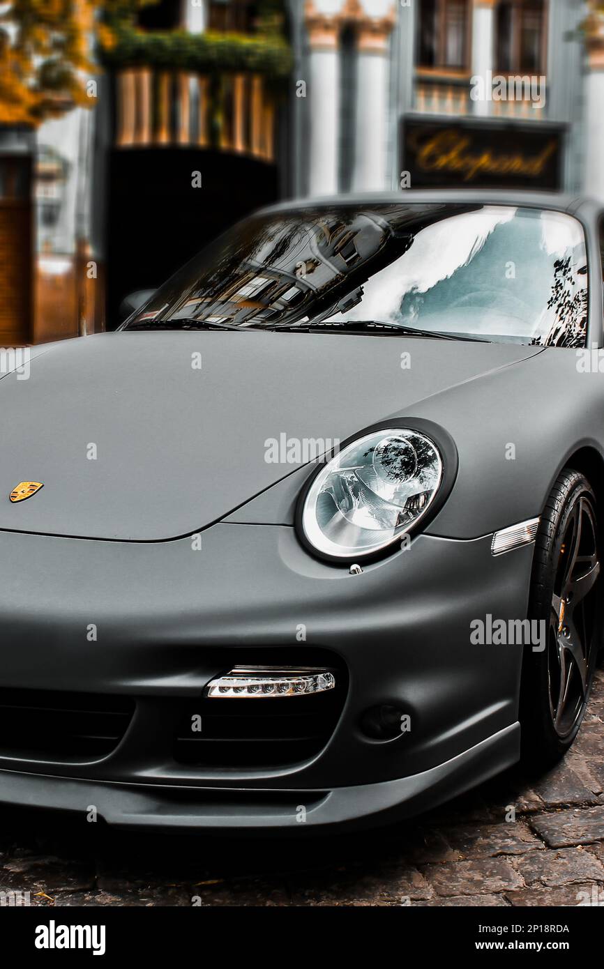 Porsche 911 turbo s red hi-res stock photography and images - Alamy