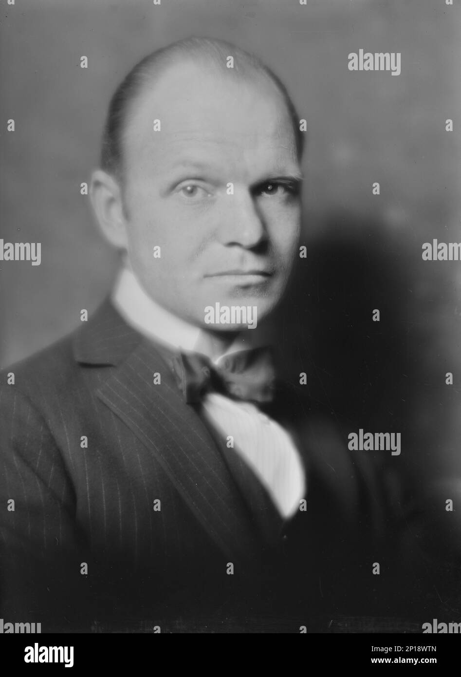 Mr. Treedlar sic, portrait photograph, 1918 Feb. 11. Photo shows ...