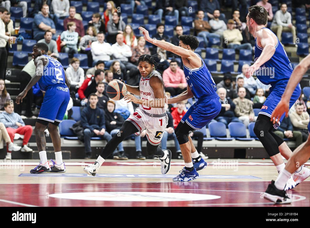 Leon williams of donar hi-res stock photography and images - Alamy