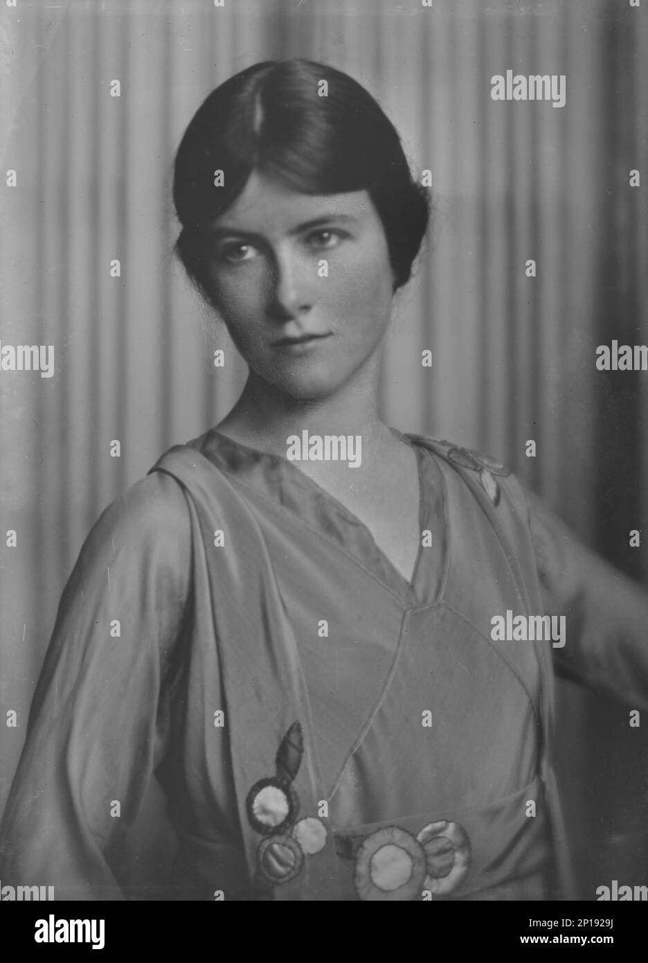 Miss Marjorie Vonnegut, portrait photograph, 1917 Nov. 15. American ...