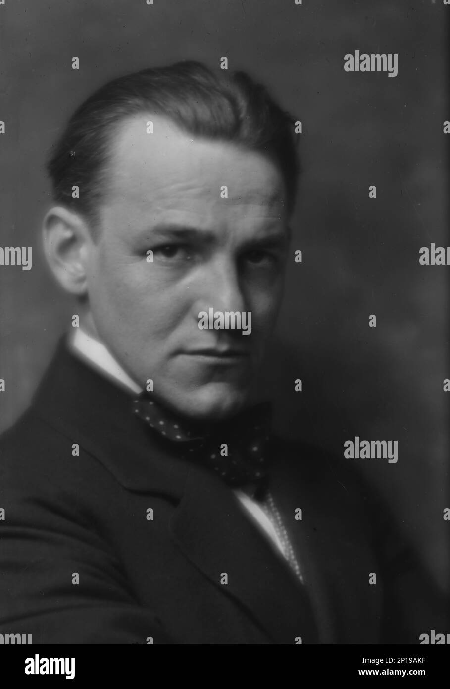 Walter goldbeck hi-res stock photography and images - Alamy