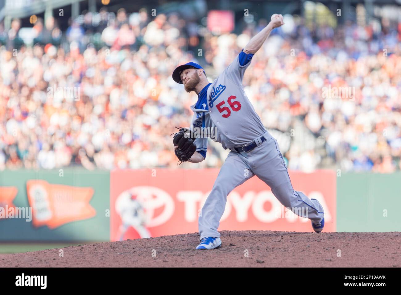 June 11, 2016: Los Angeles Dodgers Pitcher J.P. Howell (56) [4933 ...