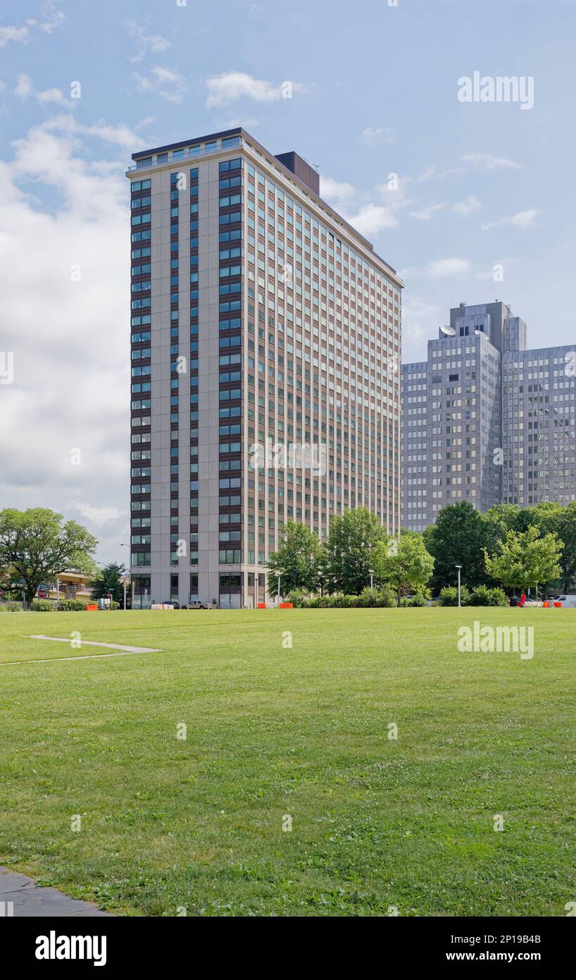 Pittsburgh Downtown: Gateway Towers is a concrete, steel and glass high ...