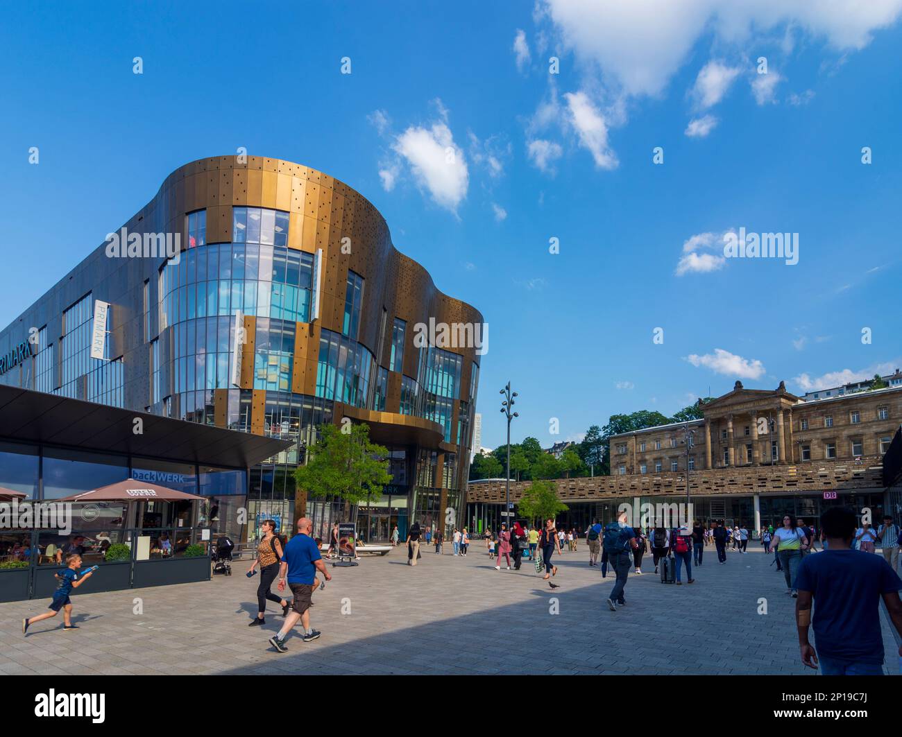 Wuppertal: Primark store, railway station Hauptbahnhof in Bergisches ...