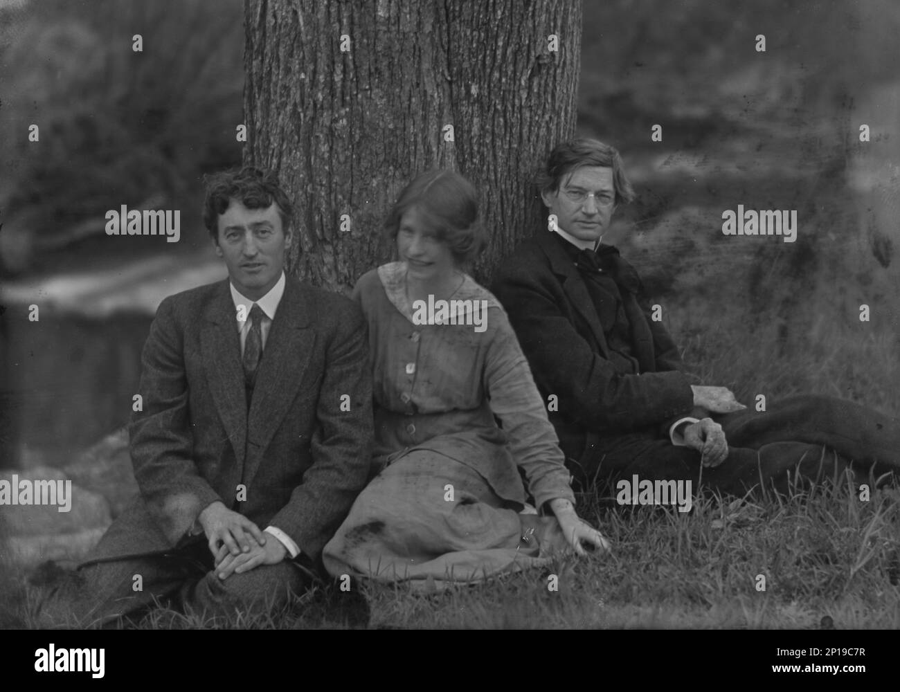 Millay, Edna St. Vincent, Miss, with Bliss Carman and George Sterling ...