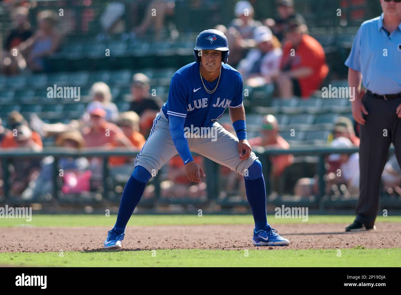 Toronto Blue Jays Gabriel Martinez (88) leads off first base during a ...
