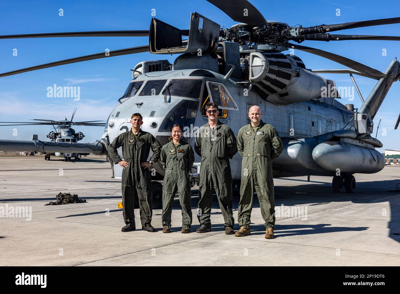 U.S Marines with Marine Medium Tiltrotor Squadron (VMM) 162 (Reinforced ...