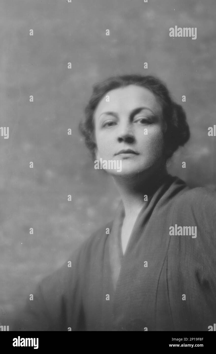 Mrs read hi-res stock photography and images - Alamy