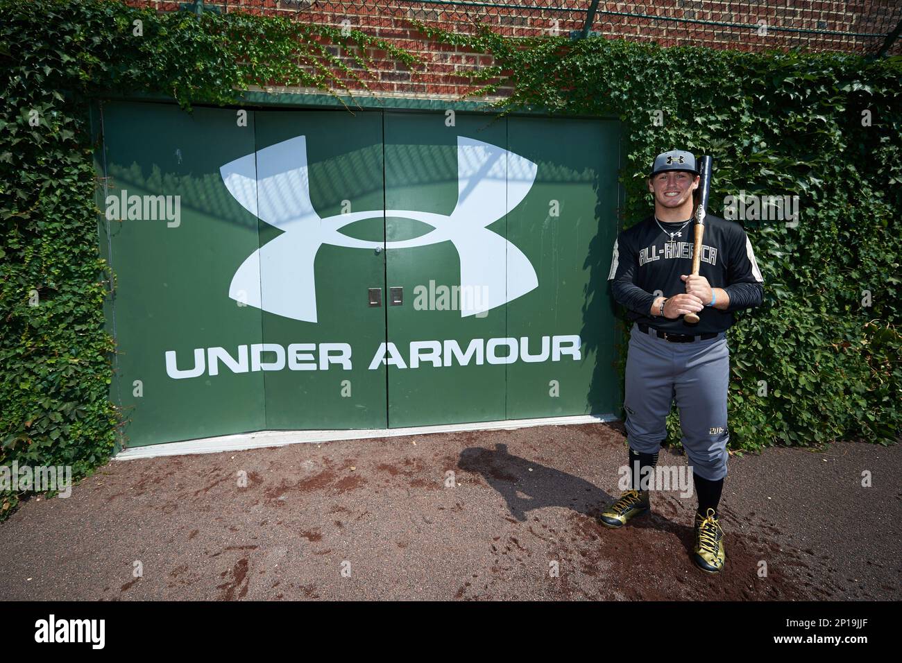 Thomas Dillard (7) of Oxford High School in Greenwood, Mississippi ...