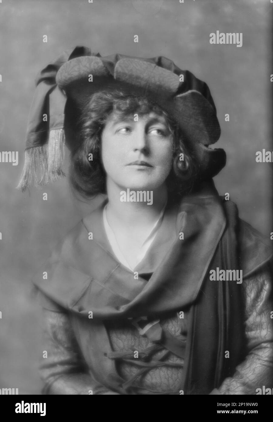 Margaret anglin hi-res stock photography and images - Alamy