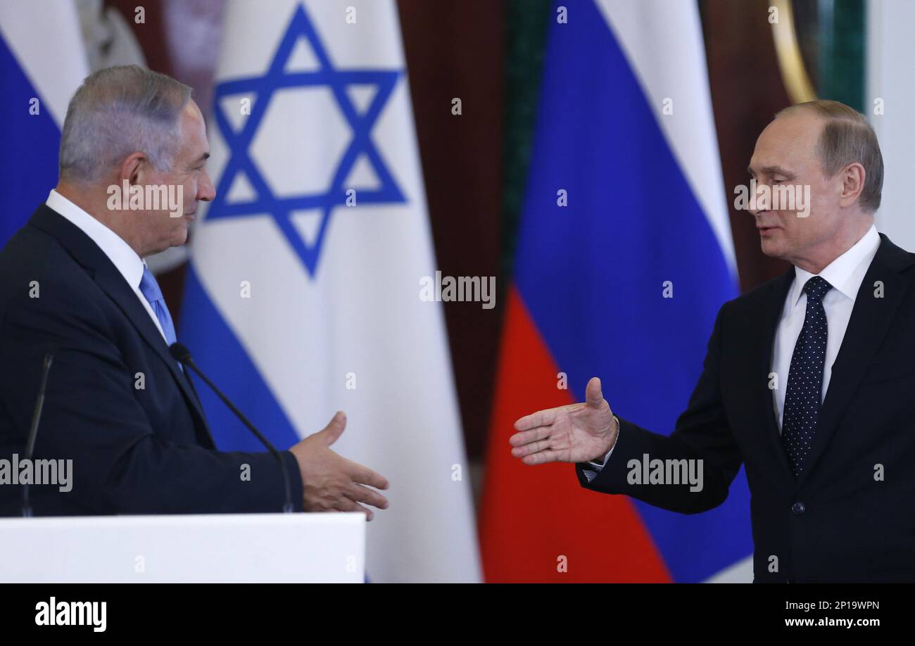 Russian President Vladimir Putin, right, and Israeli Prime Minister ...