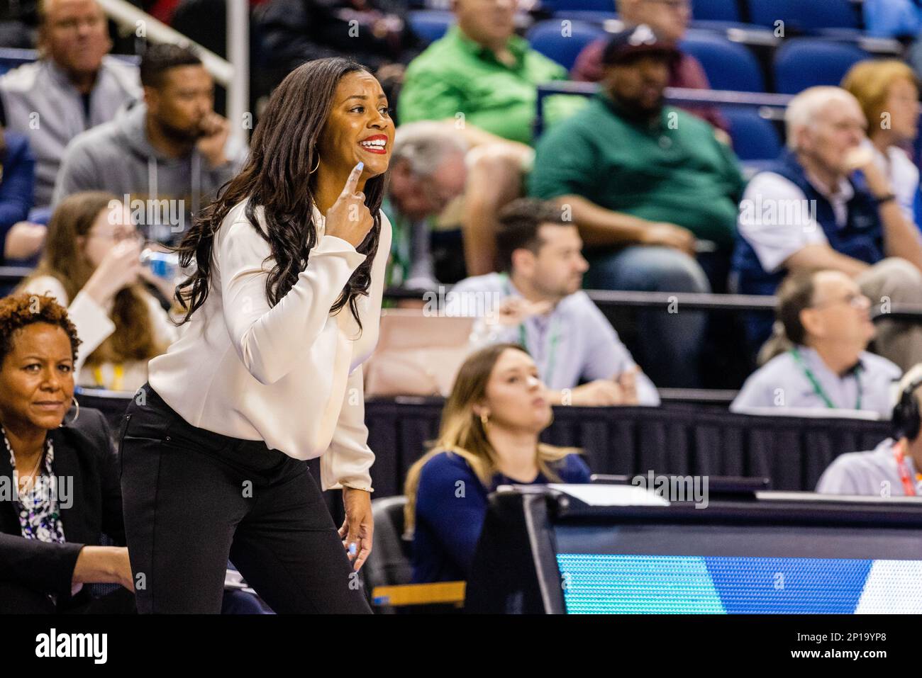 Niele ivey hi-res stock photography and images - Alamy