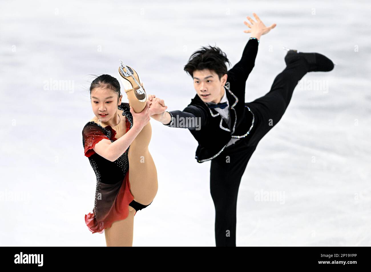 Yixi YANG & Shunyang DENG (CHN), during Junior Pairs Free Skating, at ...