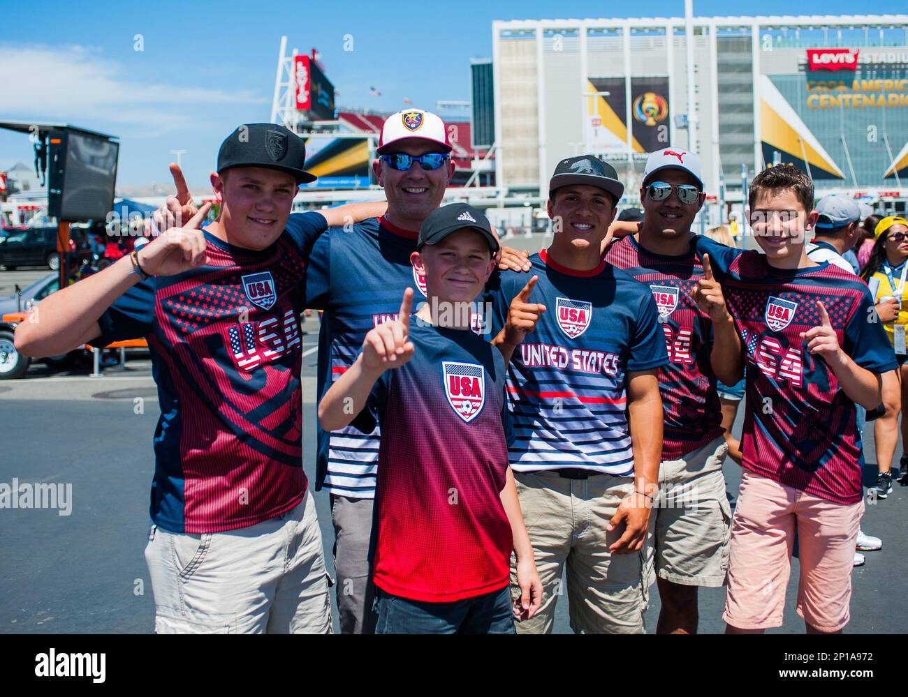 June 3,2016: A group of United States fans pose before the group play ...