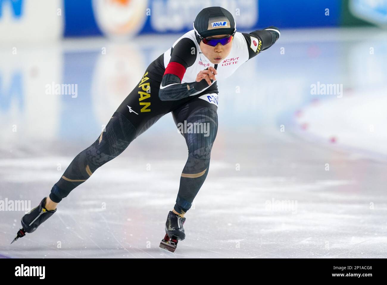 HEERENVEEN, NETHERLANDS - MARCH 3: Miho Takagi of Japan competing on the 500m Women during the ...