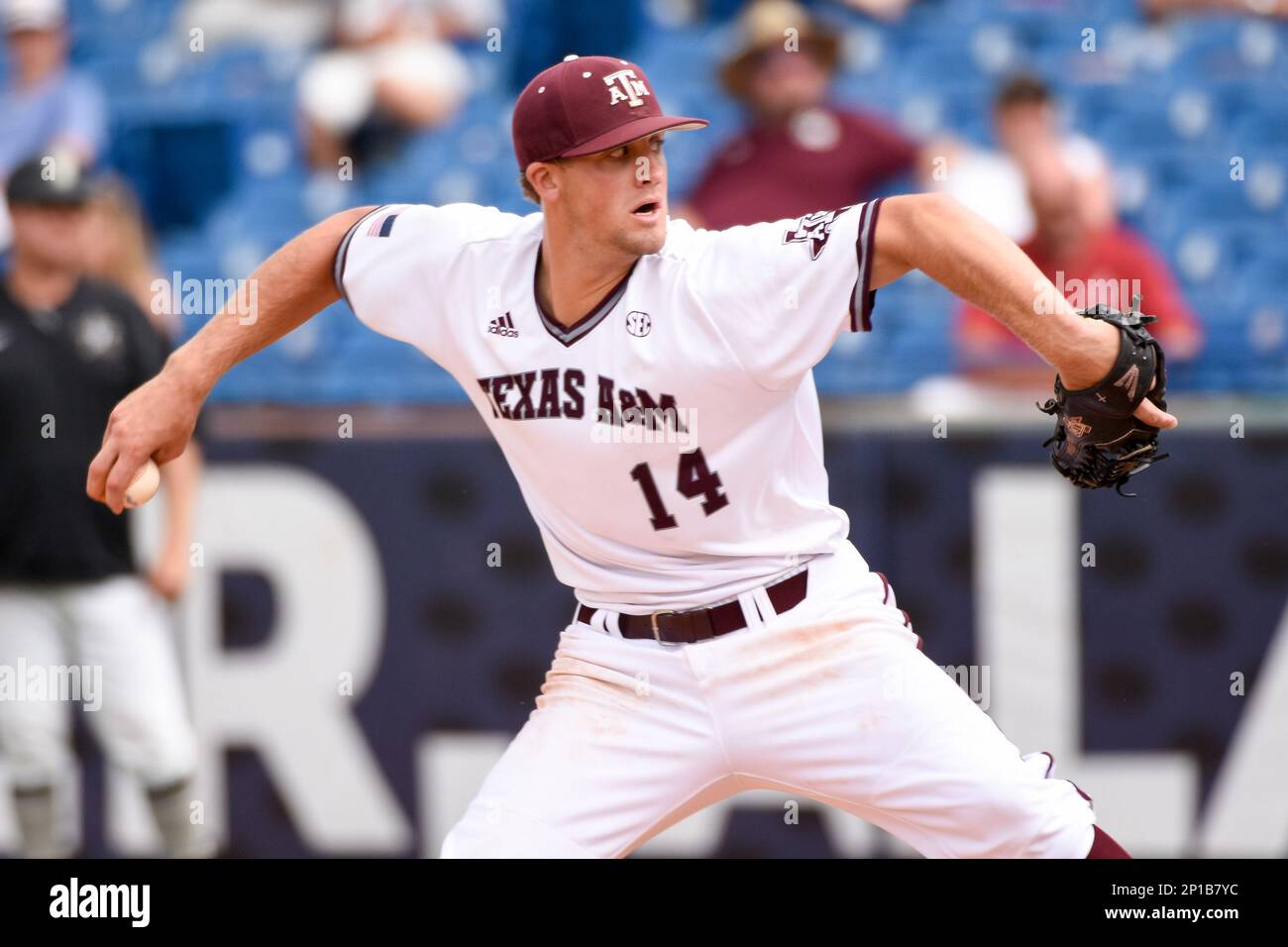 27 MAY 2016: Texas A&M pitcher Kyle Simonds (14) during the Vanderbilt ...