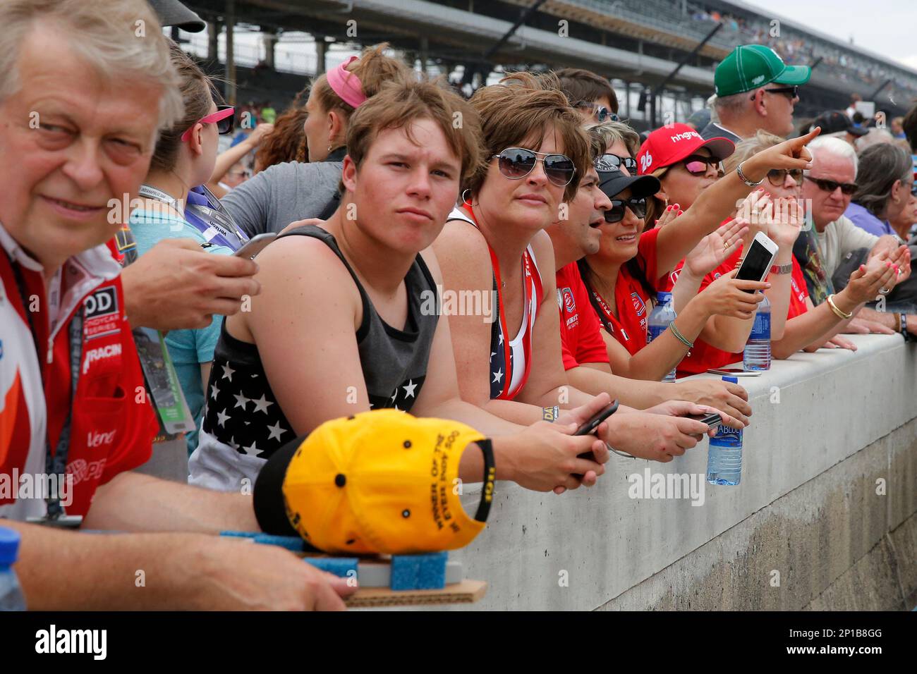 May 27 2016: Indycar fans line up to watch the pit stop competition ...