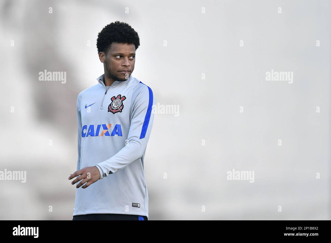 SAO PAULO - SP - 27/05/2016 - TREINO DO CORINTHIANS - Andre durante ...