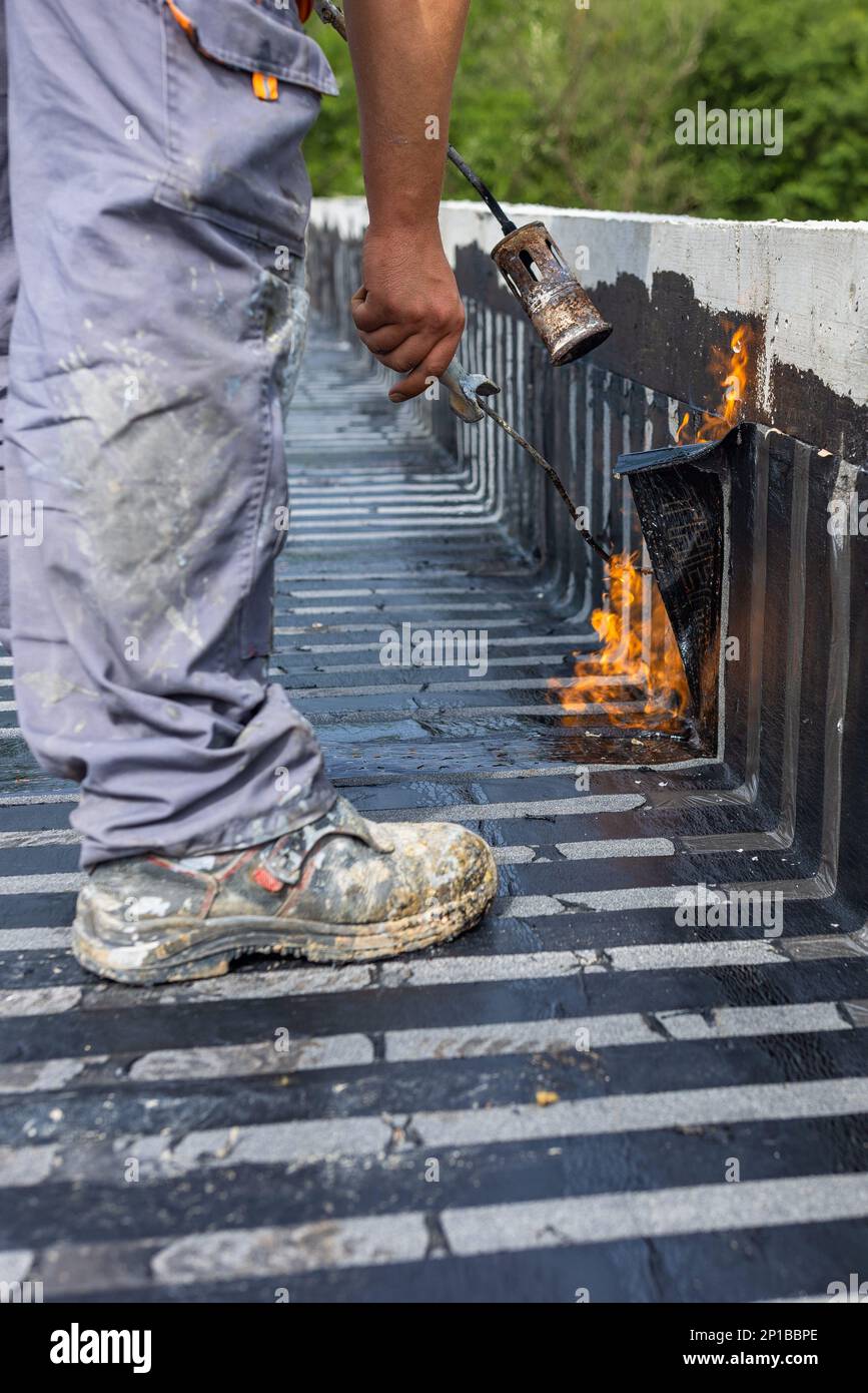 Bituminous membrane waterproofing system details and installation on ...