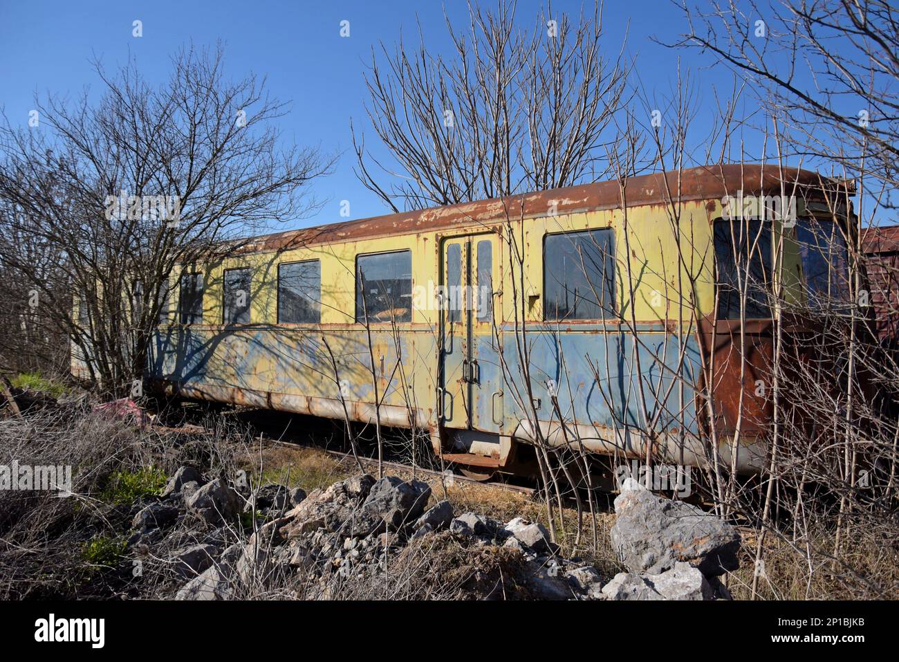 Disused & derelict Linke Hofmann metre gauge railcar DMU at Tripoli ...