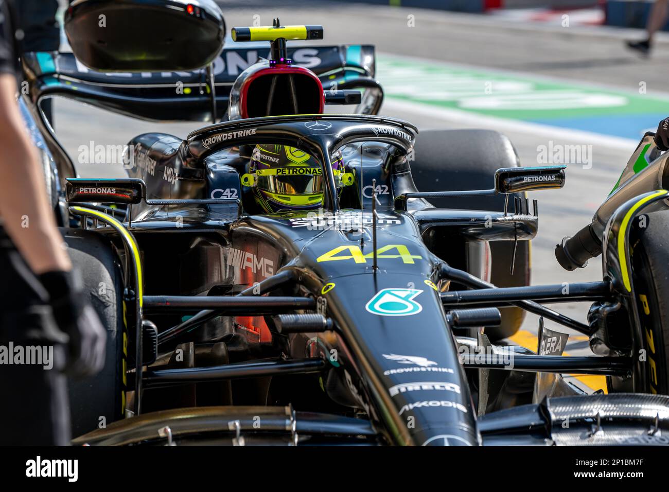 Lewis hamilton 2023 friday bahrain hi-res stock photography and images ...