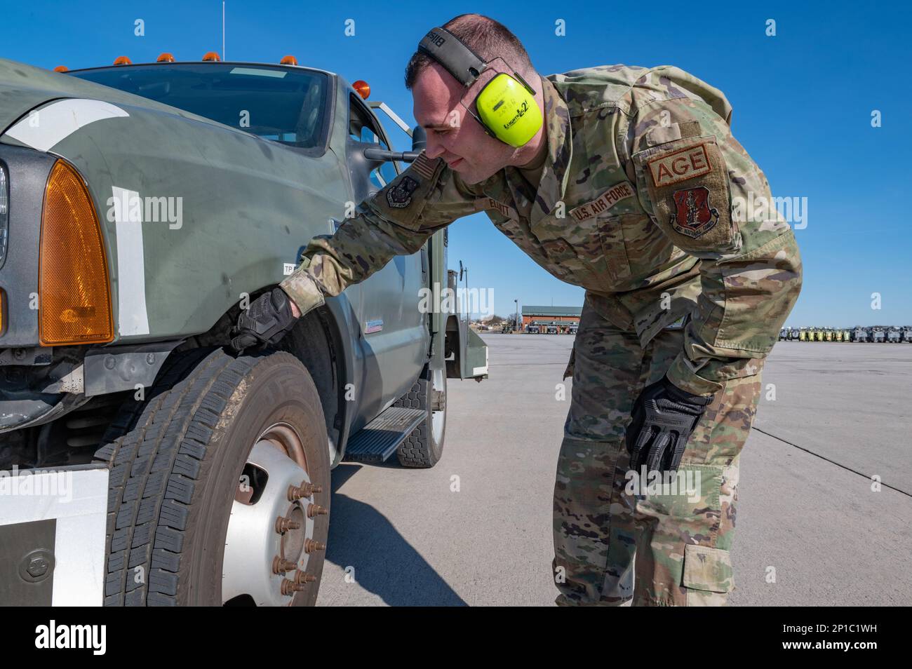 Check fod hi-res stock photography and images - Alamy