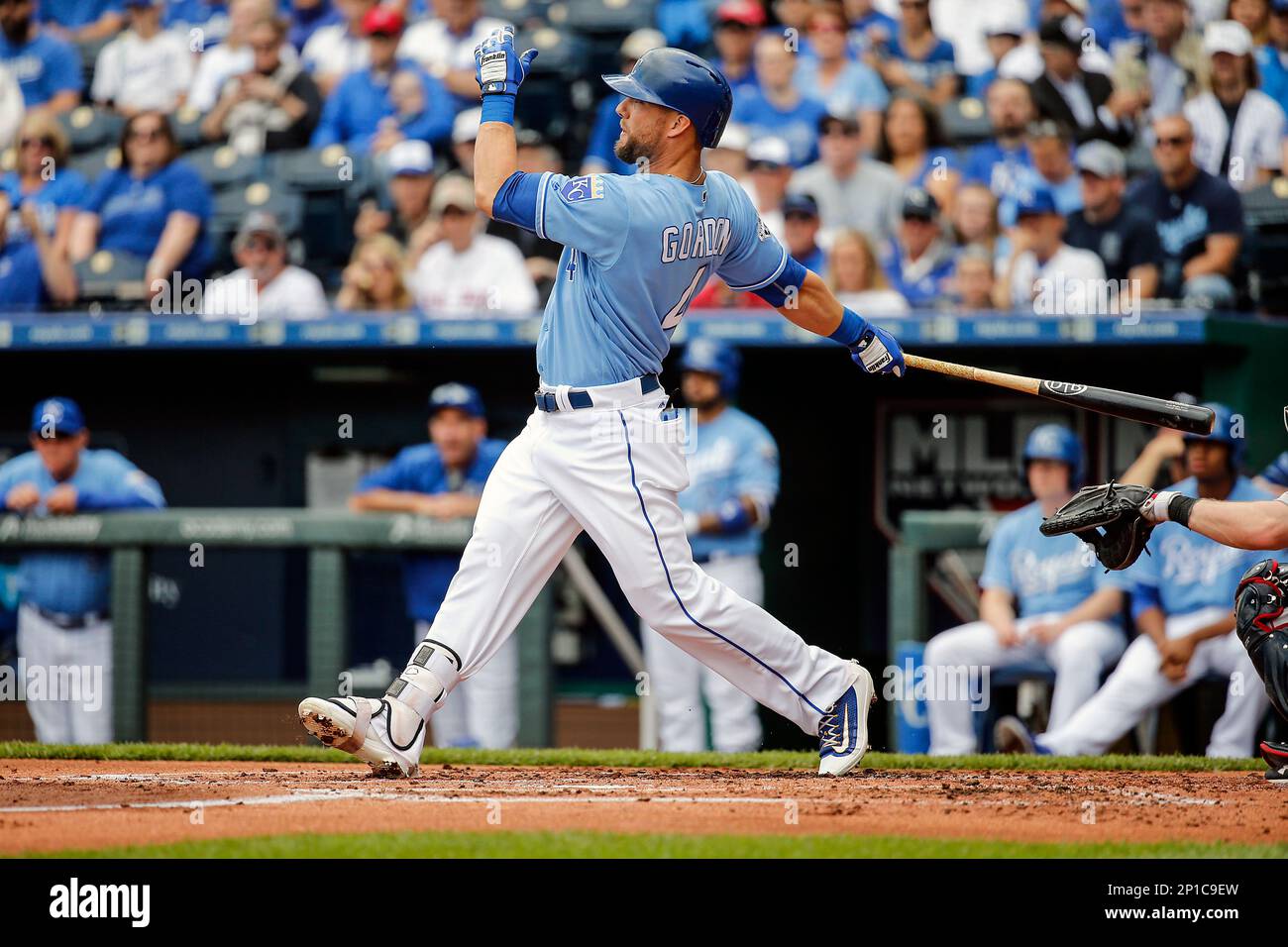 Kansas City Royals Alex Gordon watches a hit as he bats against the ...