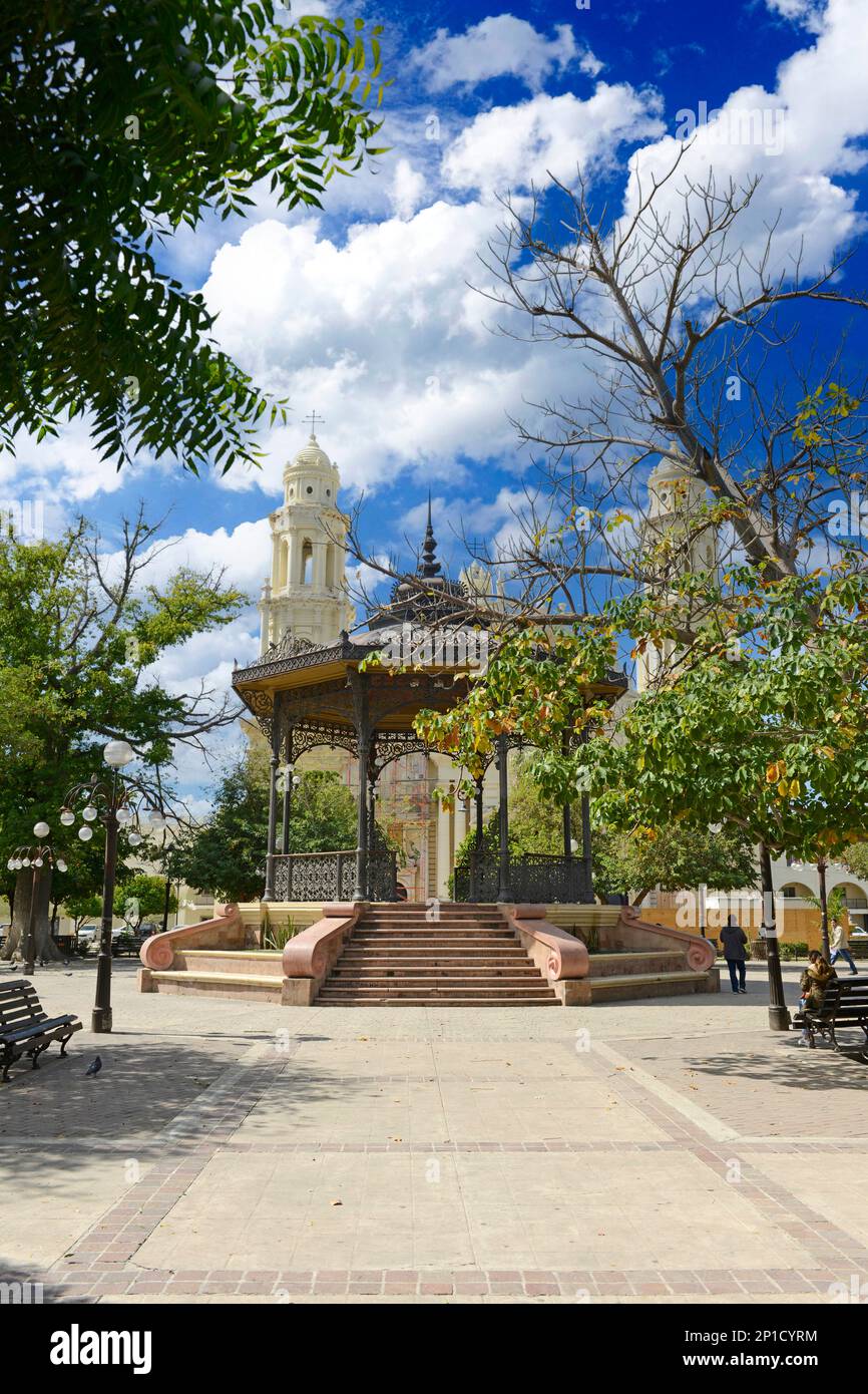 Plaza Zaragoza in Hermosillo, Mexico Stock Photo - Alamy
