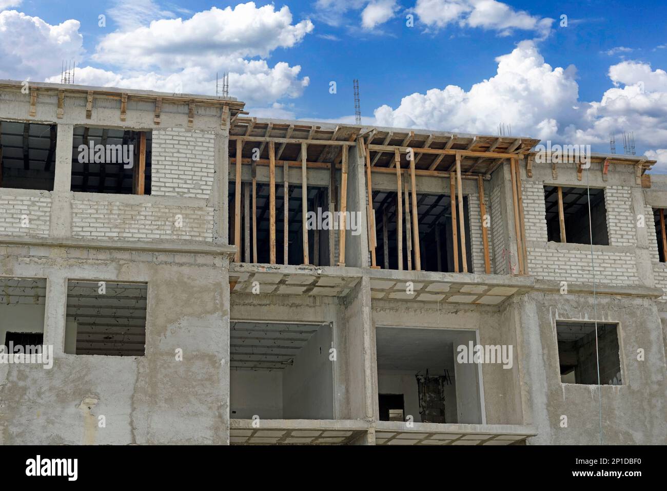 Under construction, the Alta Monaco apartments in Hermosillo, Mexico ...