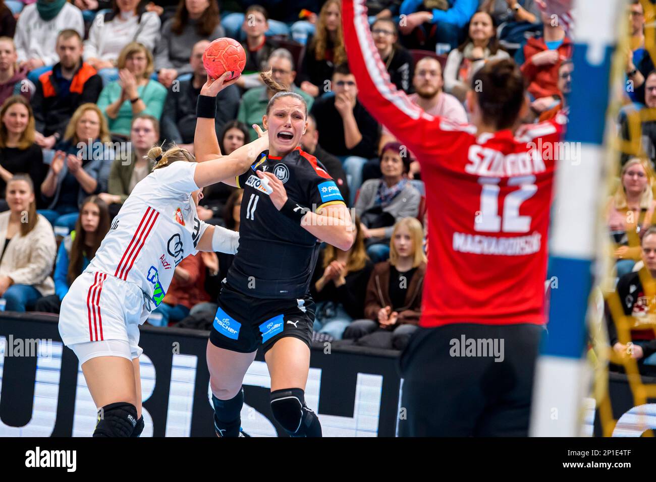 Ludwigsburg, Germany. 03rd Mar, 2023. Handball, women: International ...
