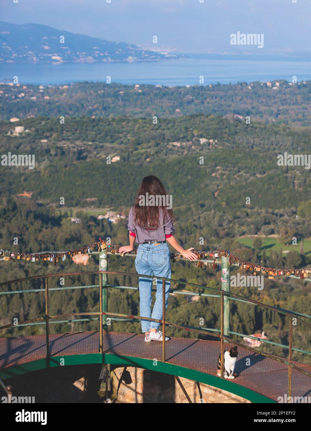 View of Kaiser's Throne observation deck lookout, Pelekas village ...
