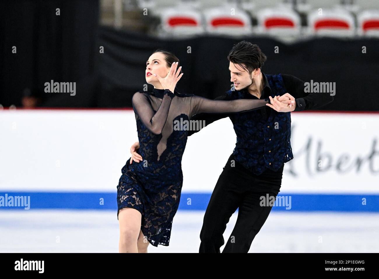 Helena CARHART & Volodymyr HOROVYI (USA), during Junior Ice Dance ...