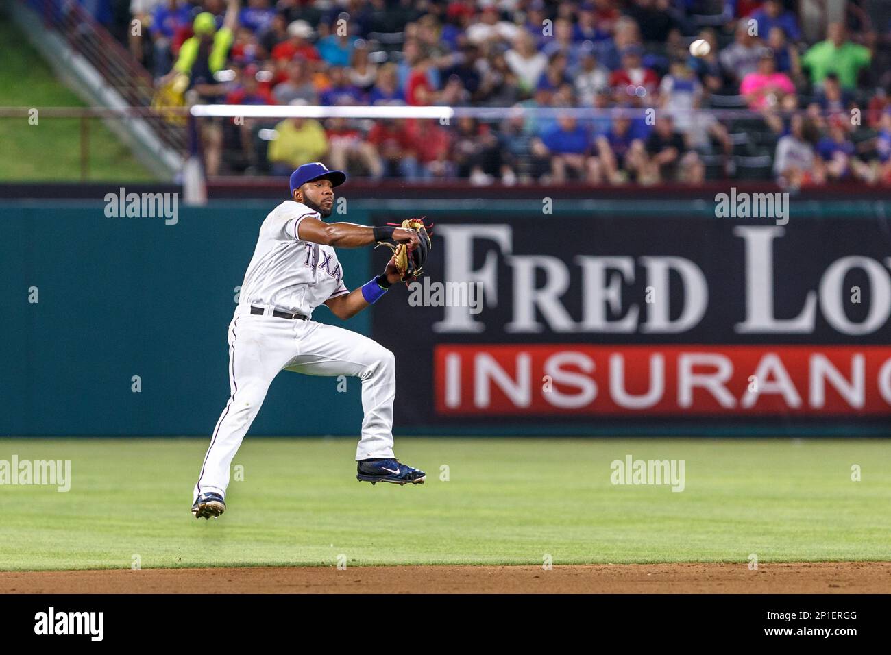 25 APR 2016: Texas Rangers Shortstop Elvis Andrus (1) [6293] makes play ...