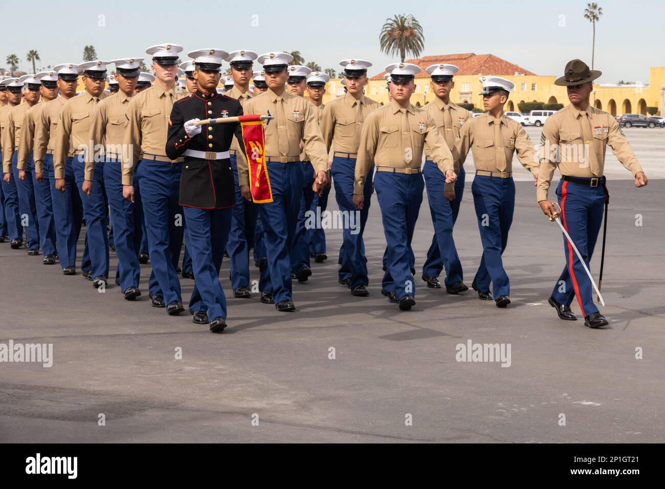 U.S. Marines with Echo Company, 2nd Recruit Training Battalion, conduct ...