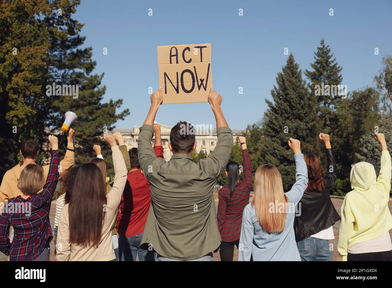 People view protest posters hi-res stock photography and images - Alamy