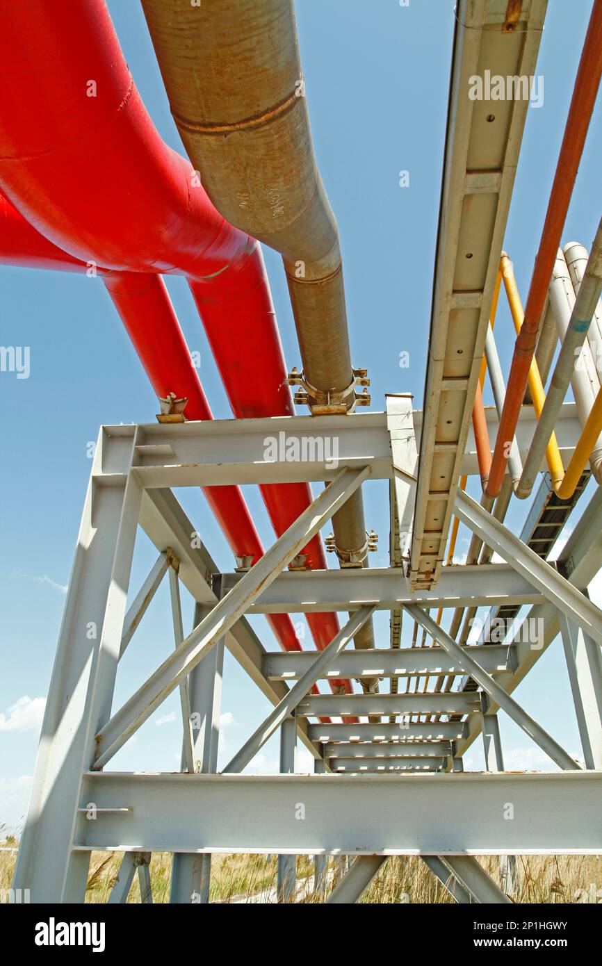 Pipeline of oil fields Stock Photo - Alamy