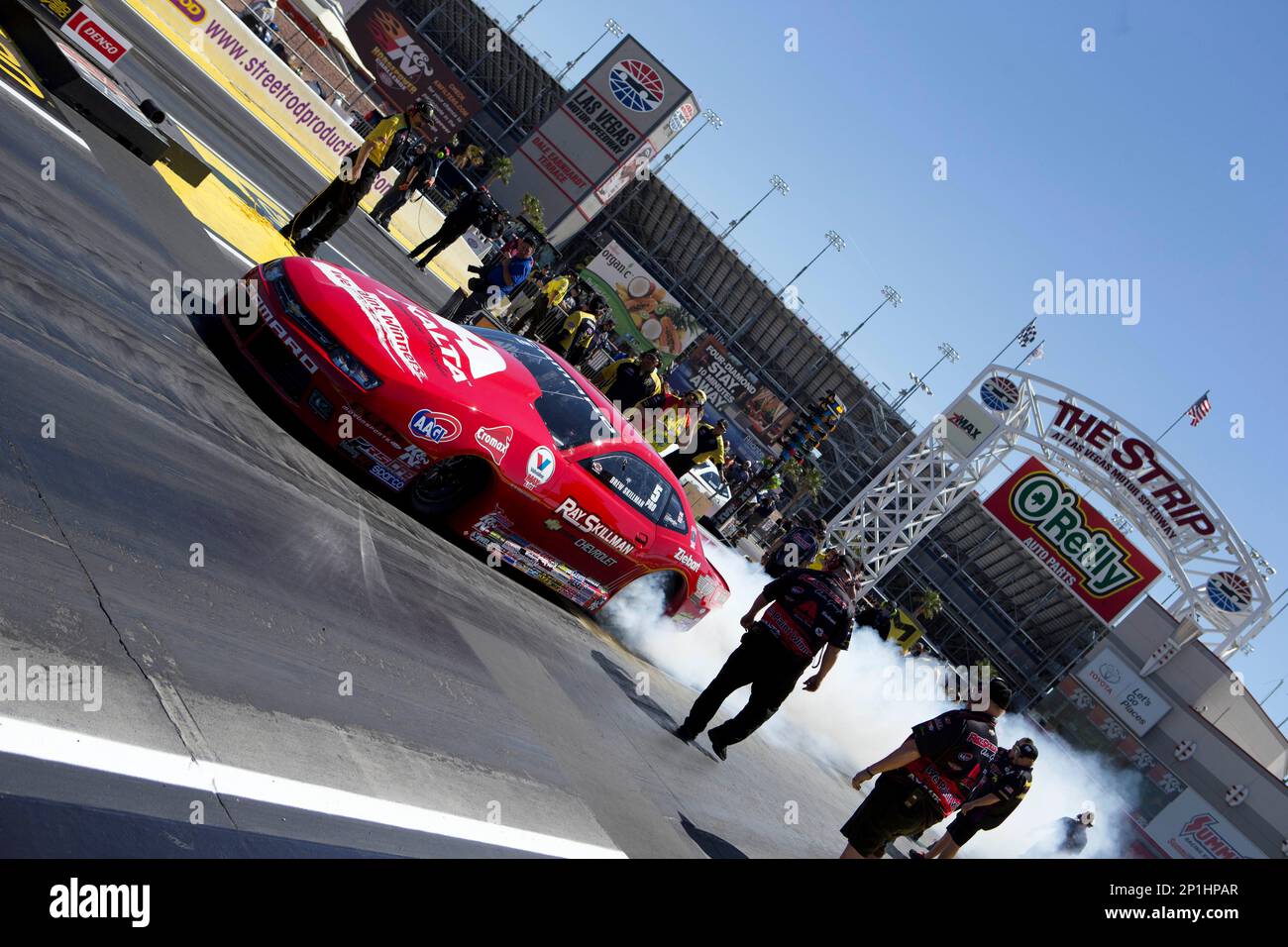01 April 2016: Drew Skillman (5 PRO) Chevrolet Camaro NHRA Pro Stock ...