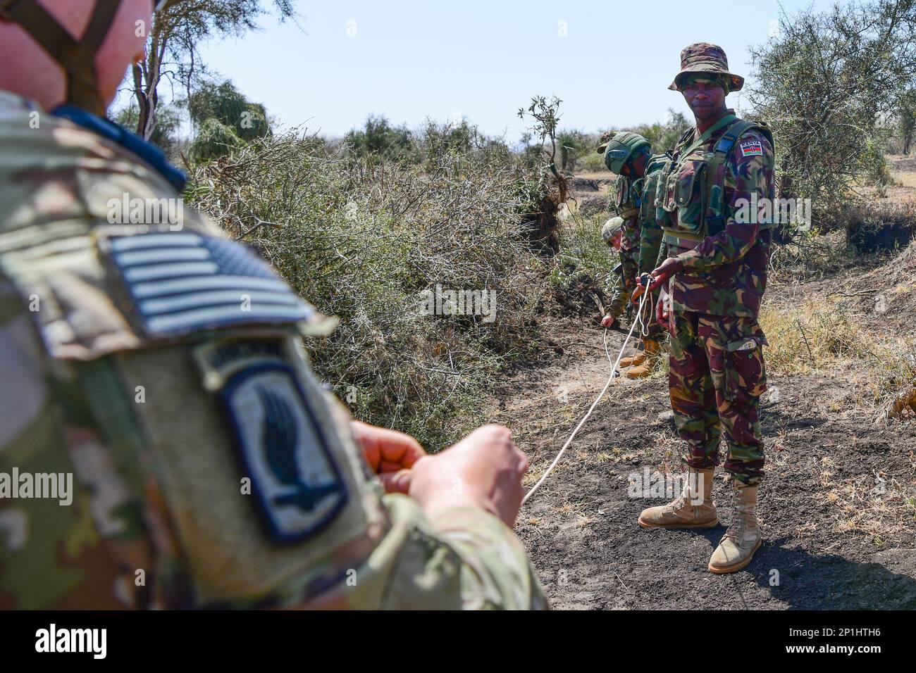 U.S. Army soldiers assigned to the 720th Explosive Ordnance Disposal ...