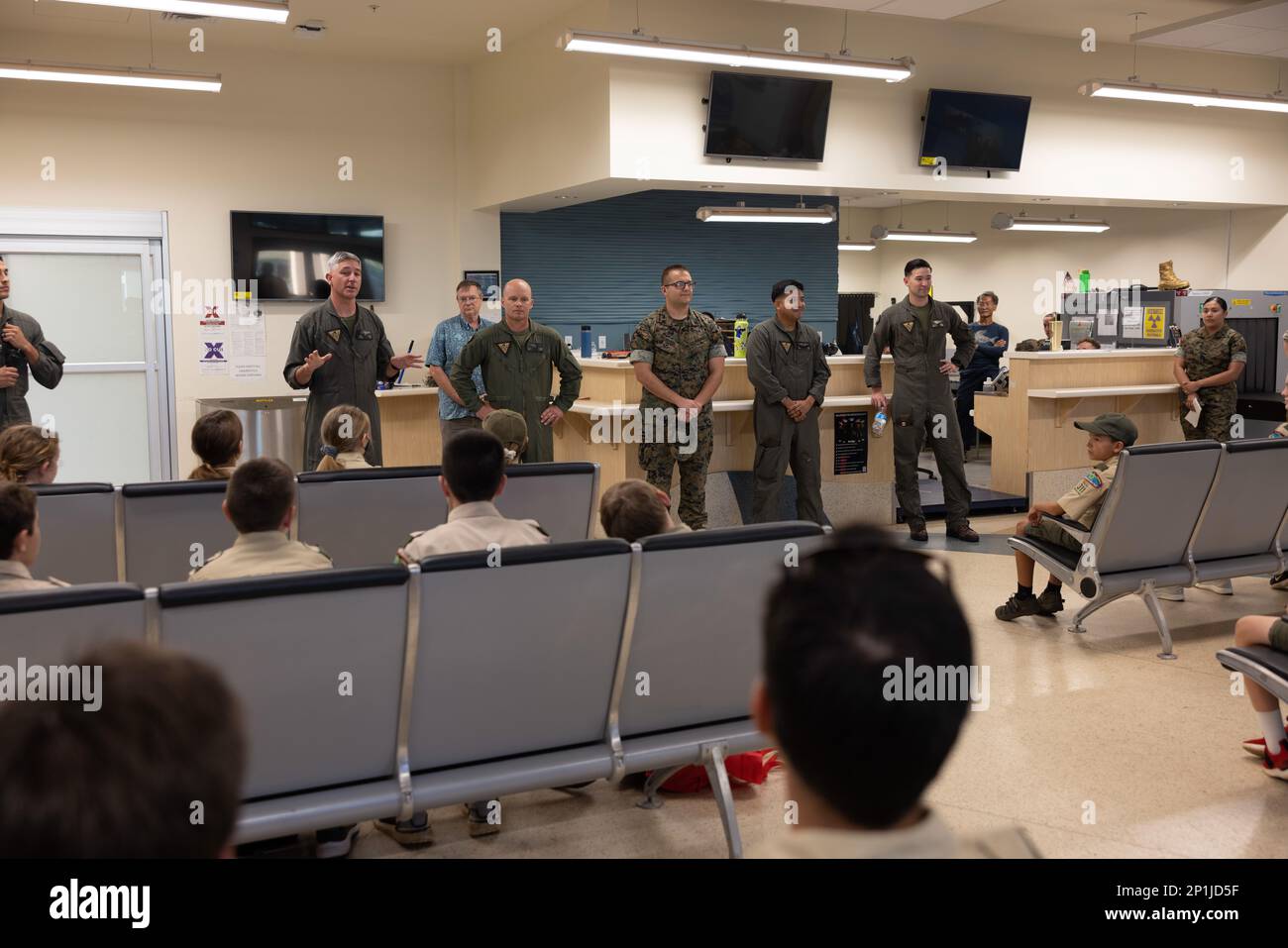 Marine Corps Air Station Kaneohe Bay leadership greets members of ...