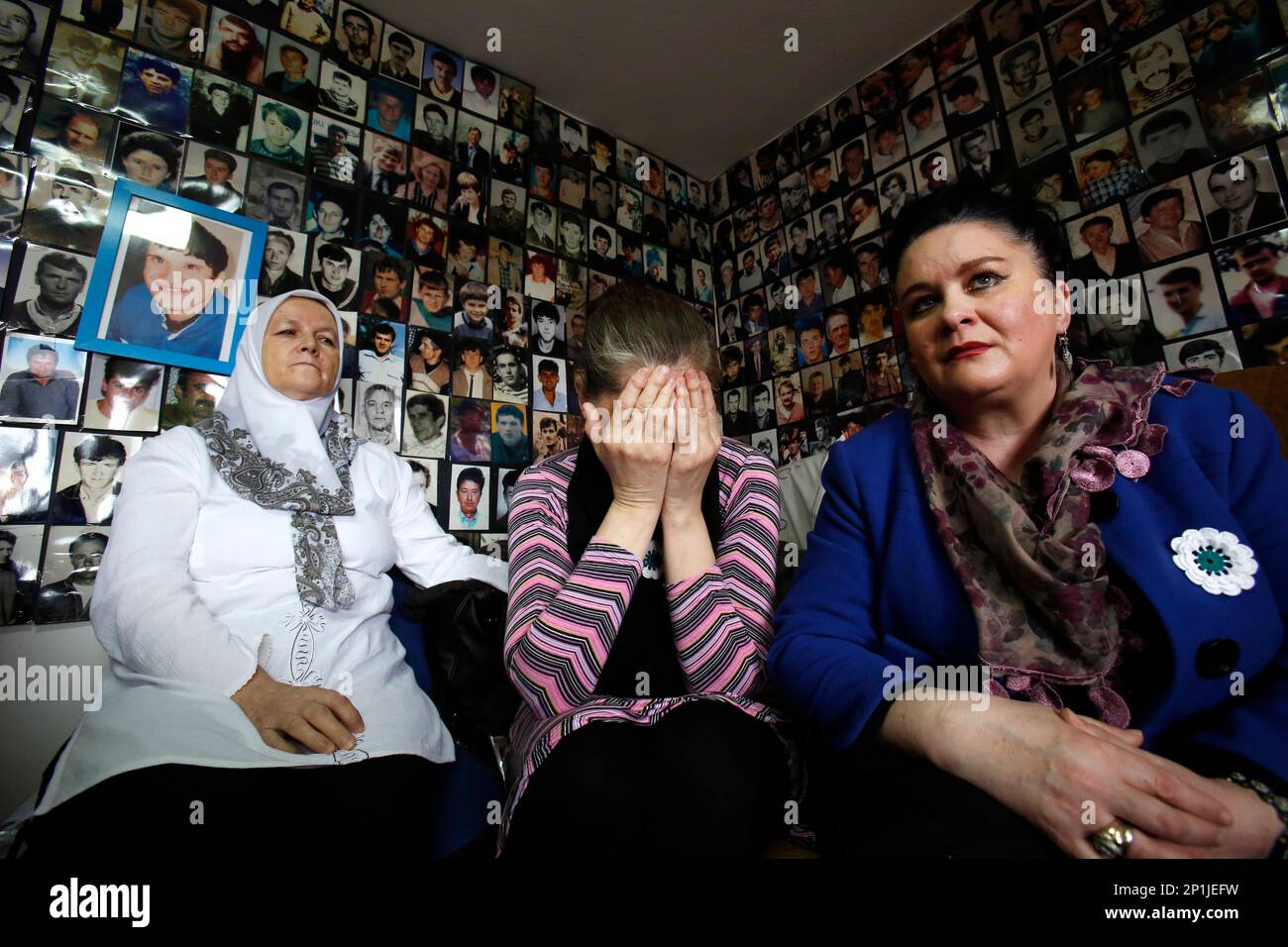 Bosnian Muslim woman who lost their family members in Srebrenica Fatima ...