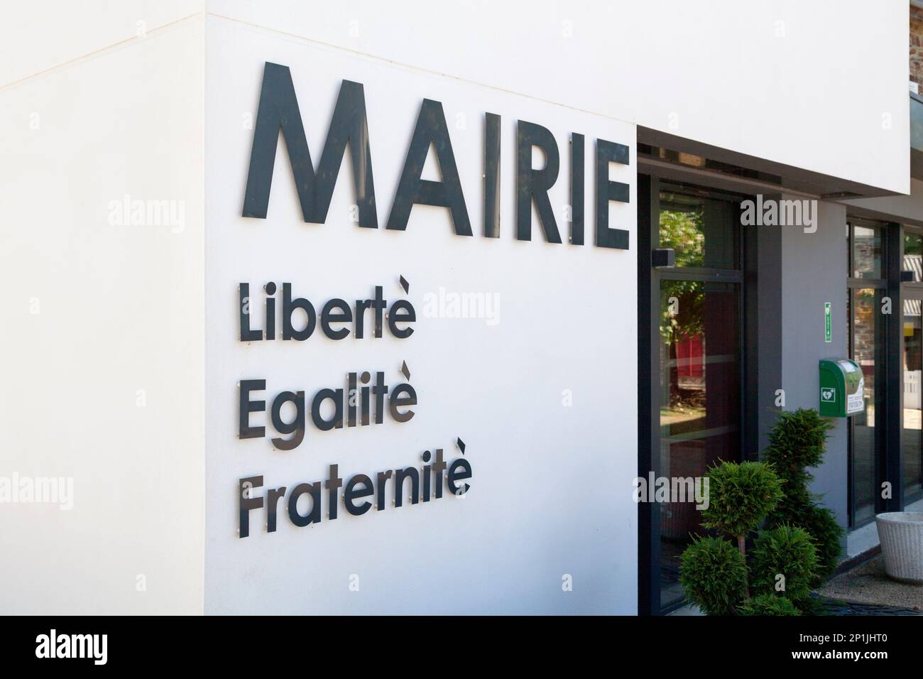 Townhall of guimilliau hi-res stock photography and images - Alamy