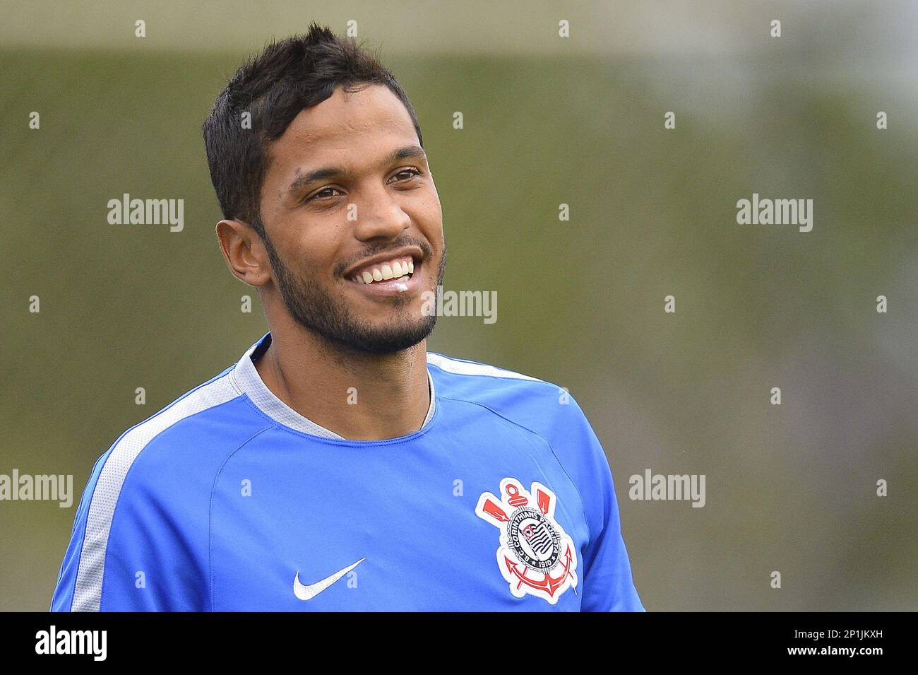 SAO PAULO - SP - 22/03/2016 - TREINO DO CORINTHIANS - Yago durante treino do Corinthians no CT ...