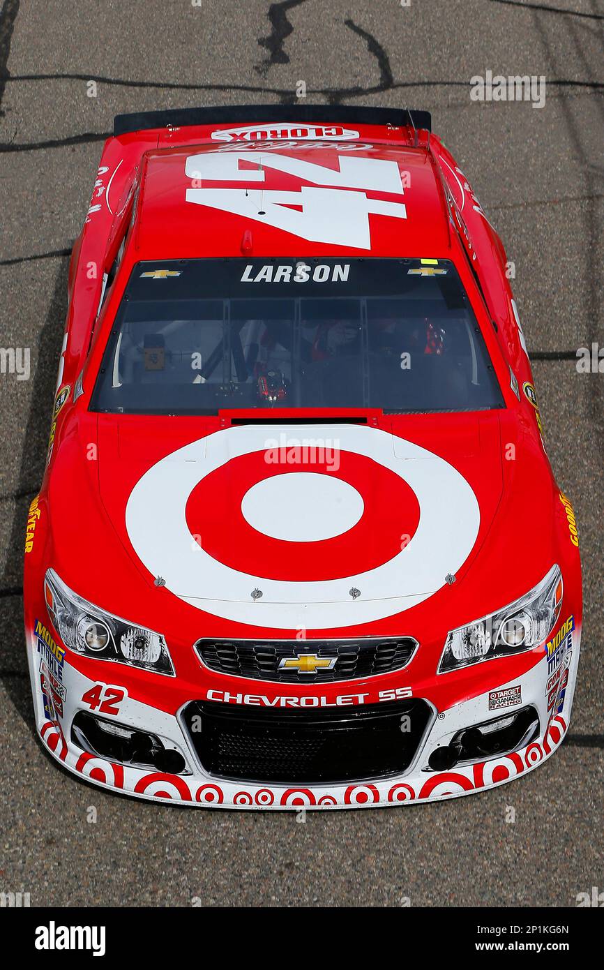 Kyle Larson during practice for the NASCAR Good Sam 500 auto race at ...