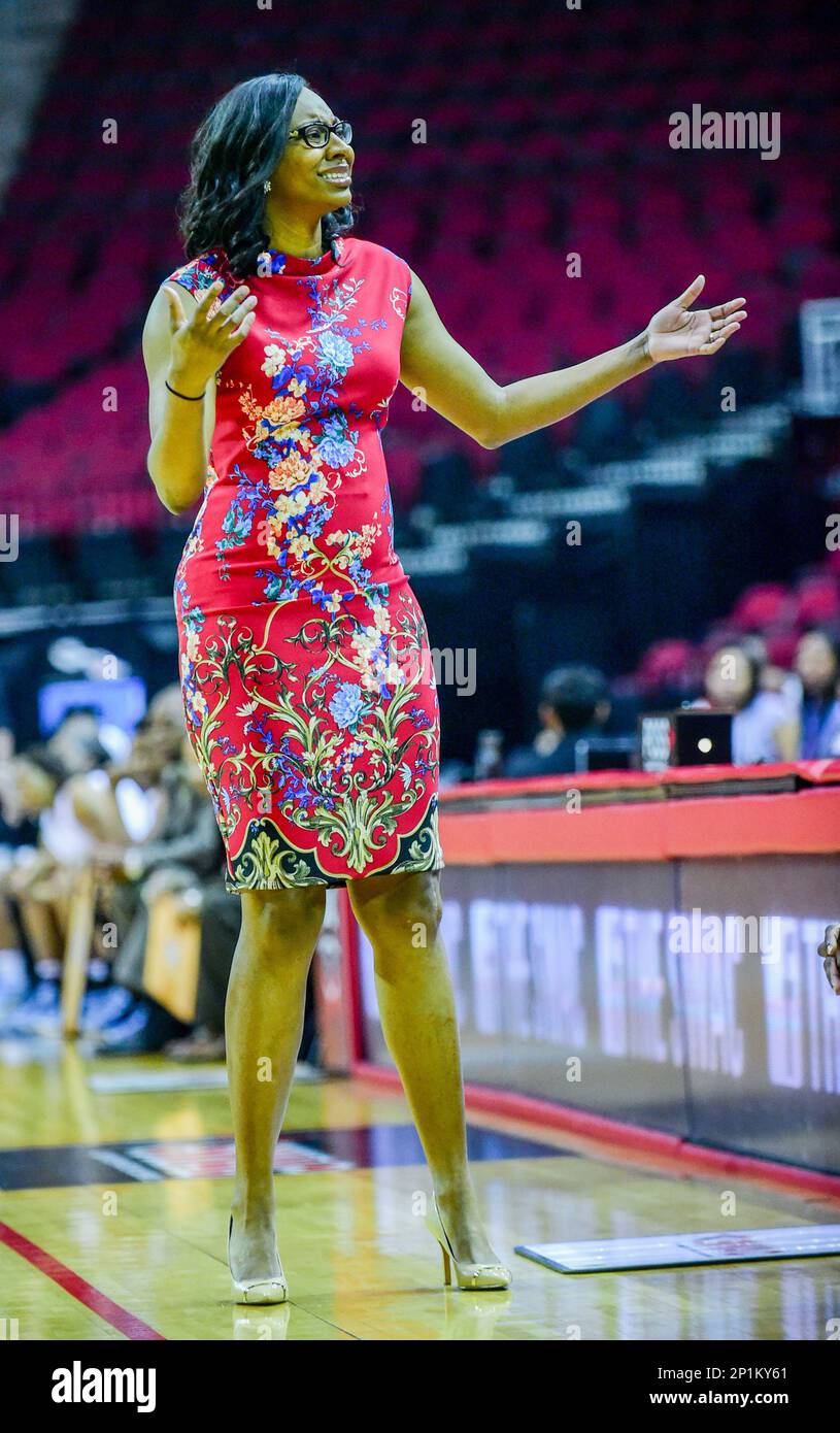 March 11, 2016: Texas Southern Lady Tigers head coach Johnetta Hayes ...
