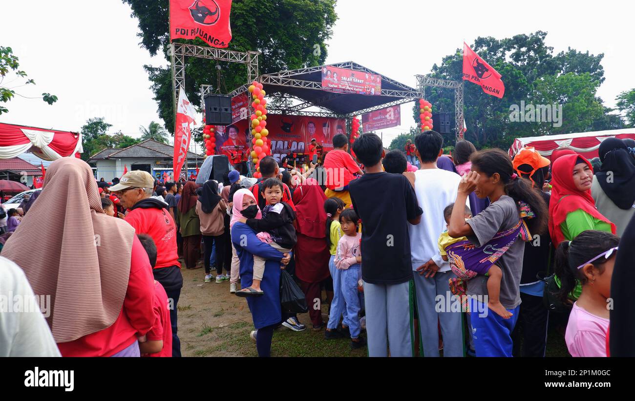 Crowds Of People Watching The Entertainment, In The Field Of The City's ...
