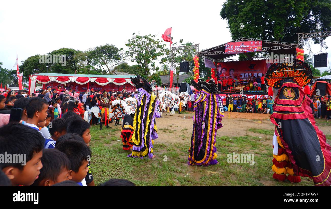 Indonesian Regional Cultural Arts (Reog) Attractions, At The Muntok ...