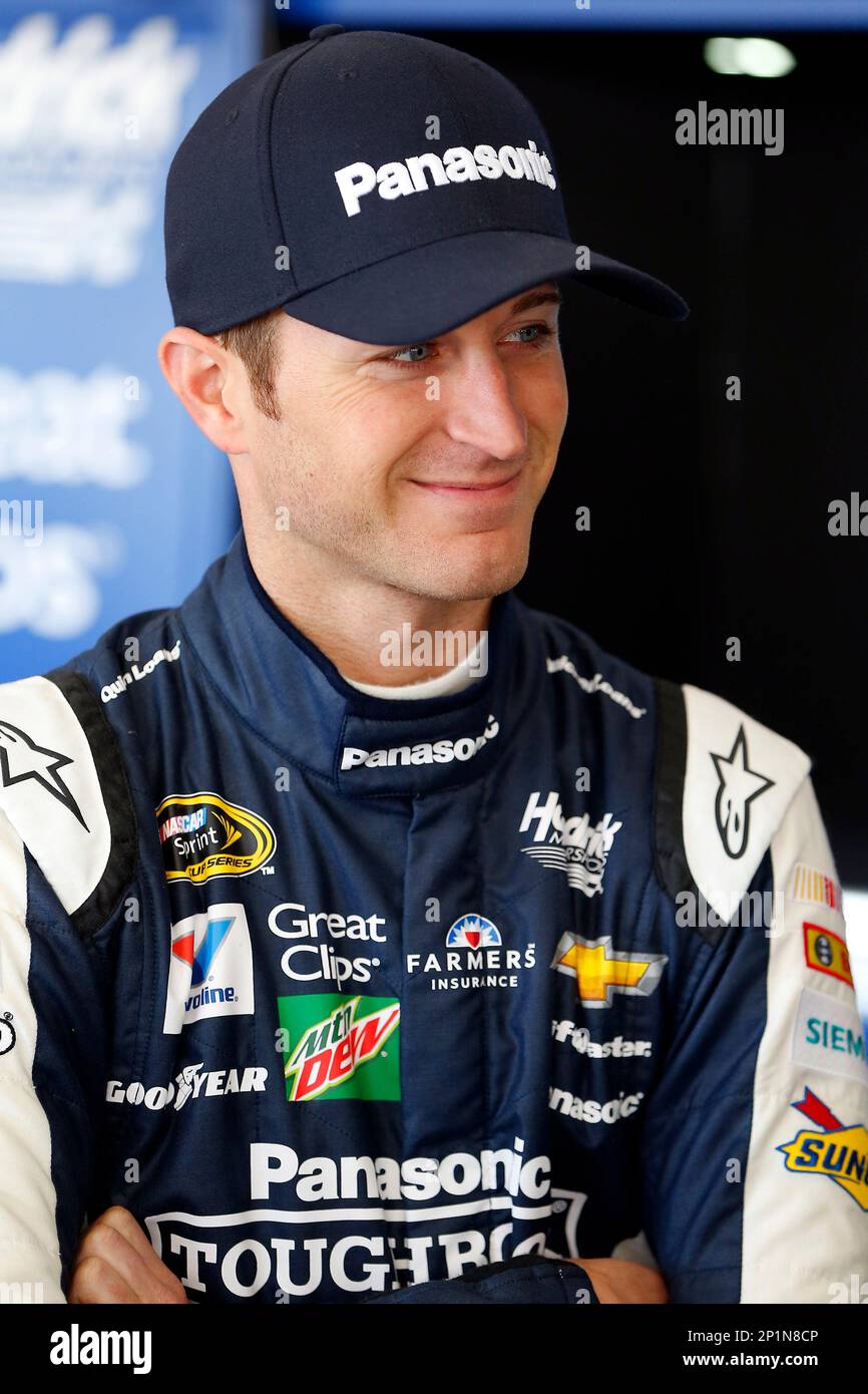 Kasey Kahne during practice for the NASCAR Folds Of Honor QuikTrip 500 ...